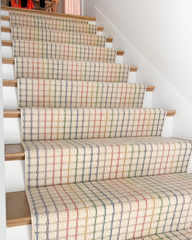 Hollywood and Waterfall Stair Runner Installation Guide
